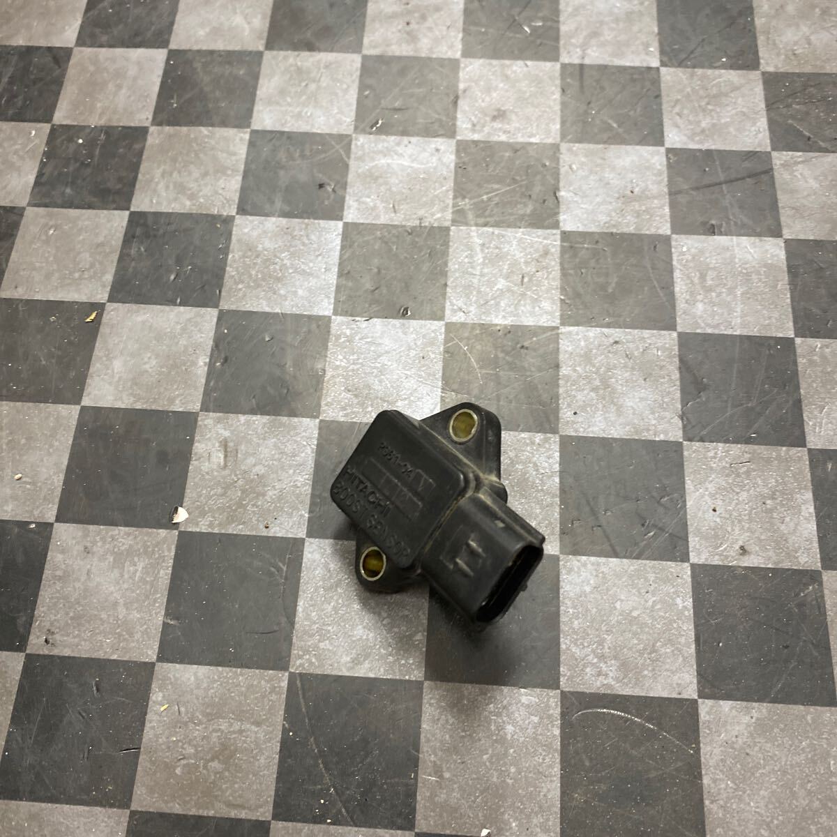 Yahoo!オークション - ブーストセンサー 圧力センサー ジムニー JB23 4...