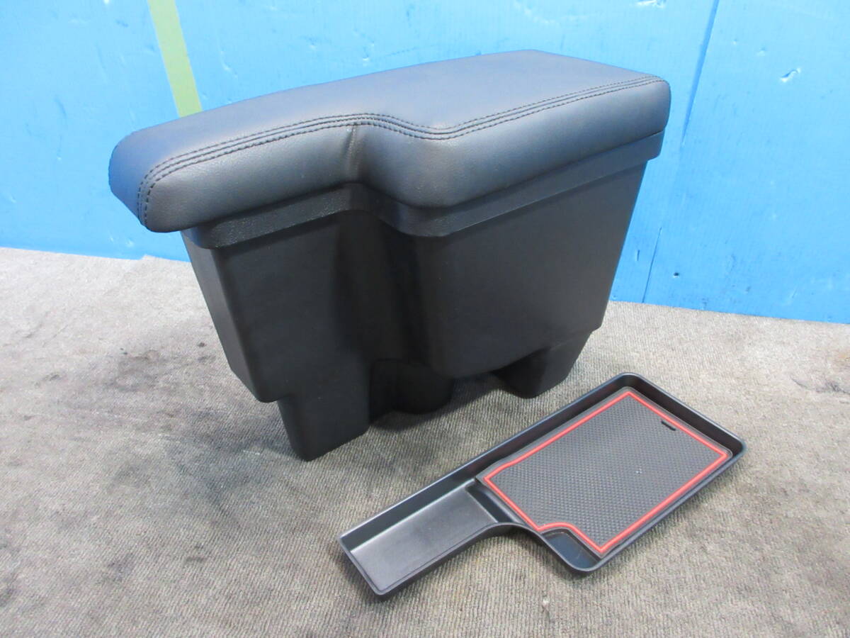 Yahoo!オークション - TOYOTA ヤリス MXPH15 コンソールボ...