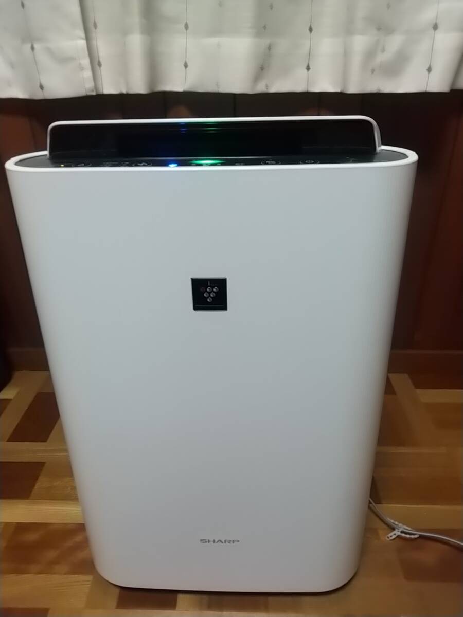 Yahoo!オークション - 2020年製 シャープ 加湿空気清浄機 KC-J50-W 美...