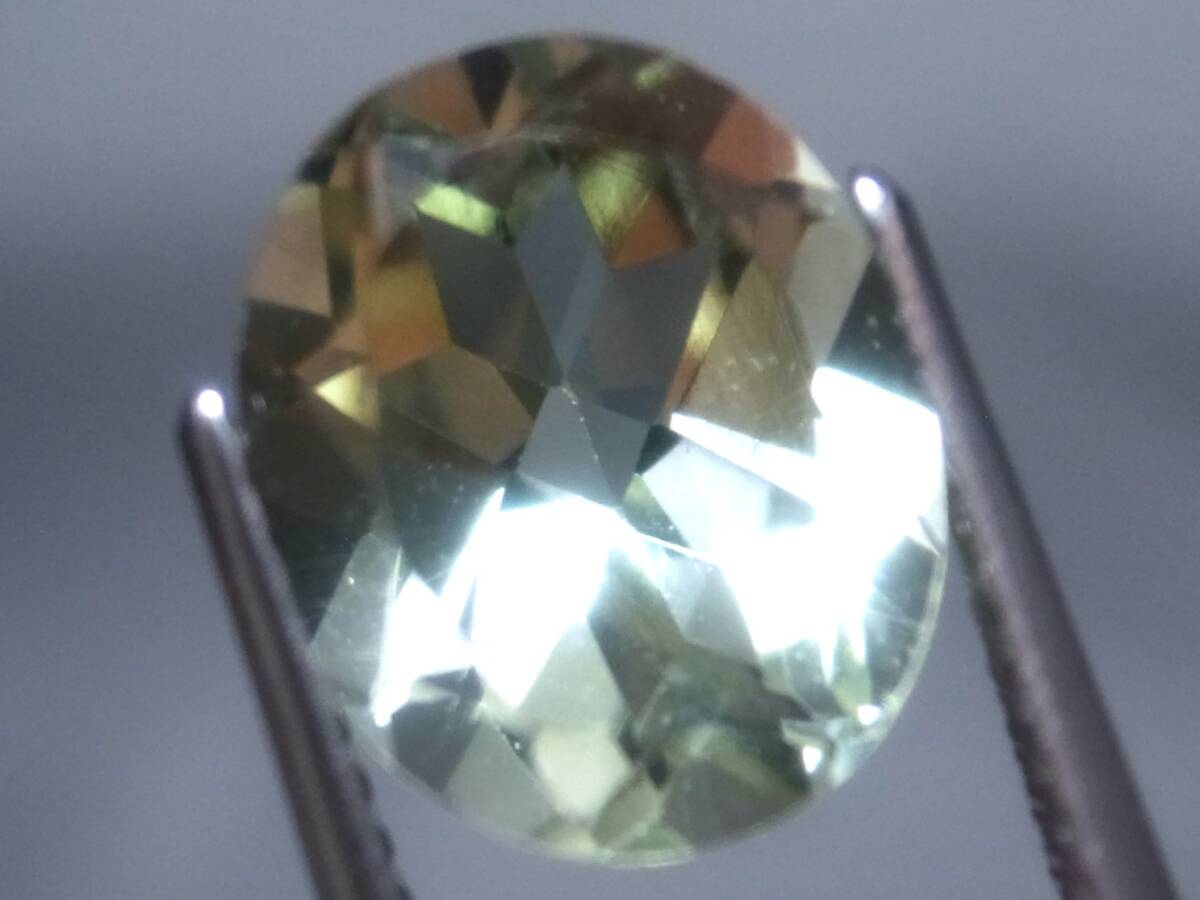 Yahoo!オークション - 3.61ct a 新品・天然グリーンアメシスト ブラジ...