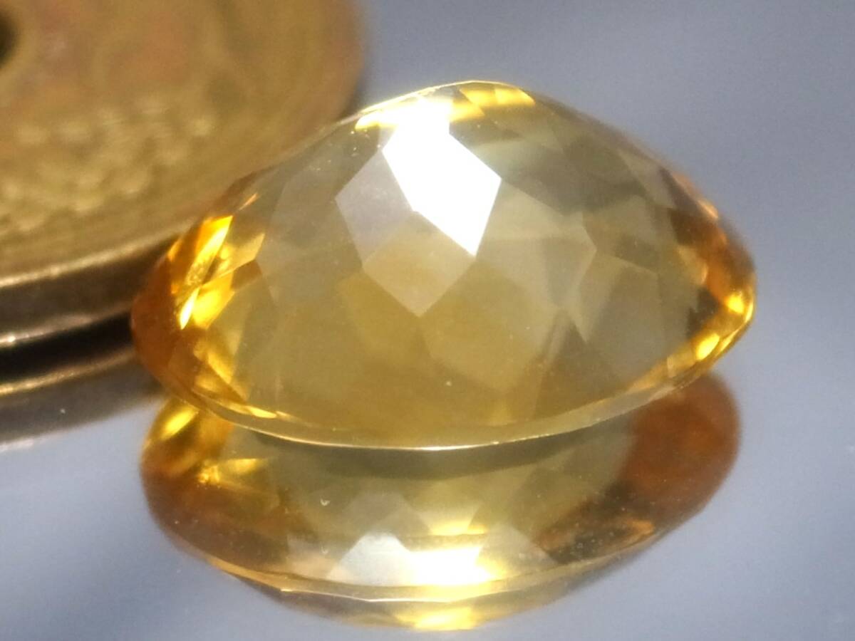 Yahoo!オークション - 4.08ct 新品・ギラギラの凄いテリ・天然シトリン...