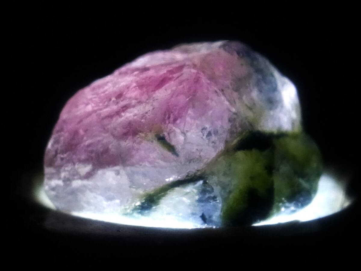 Yahoo!オークション - 12.69ct 新品・バイカラー天然トルマリン原石 ブ...