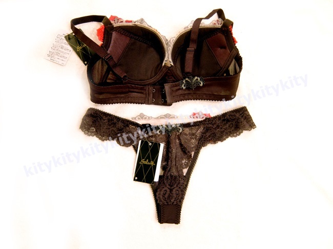 Yahoo!オークション - サルート【セックス・アンド・ザ・シティ】C65＆...