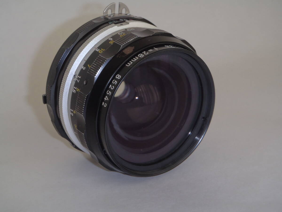 Yahoo!オークション - NIKON NIKKOR レンズ 28mm 50mm 135mm その他ま...