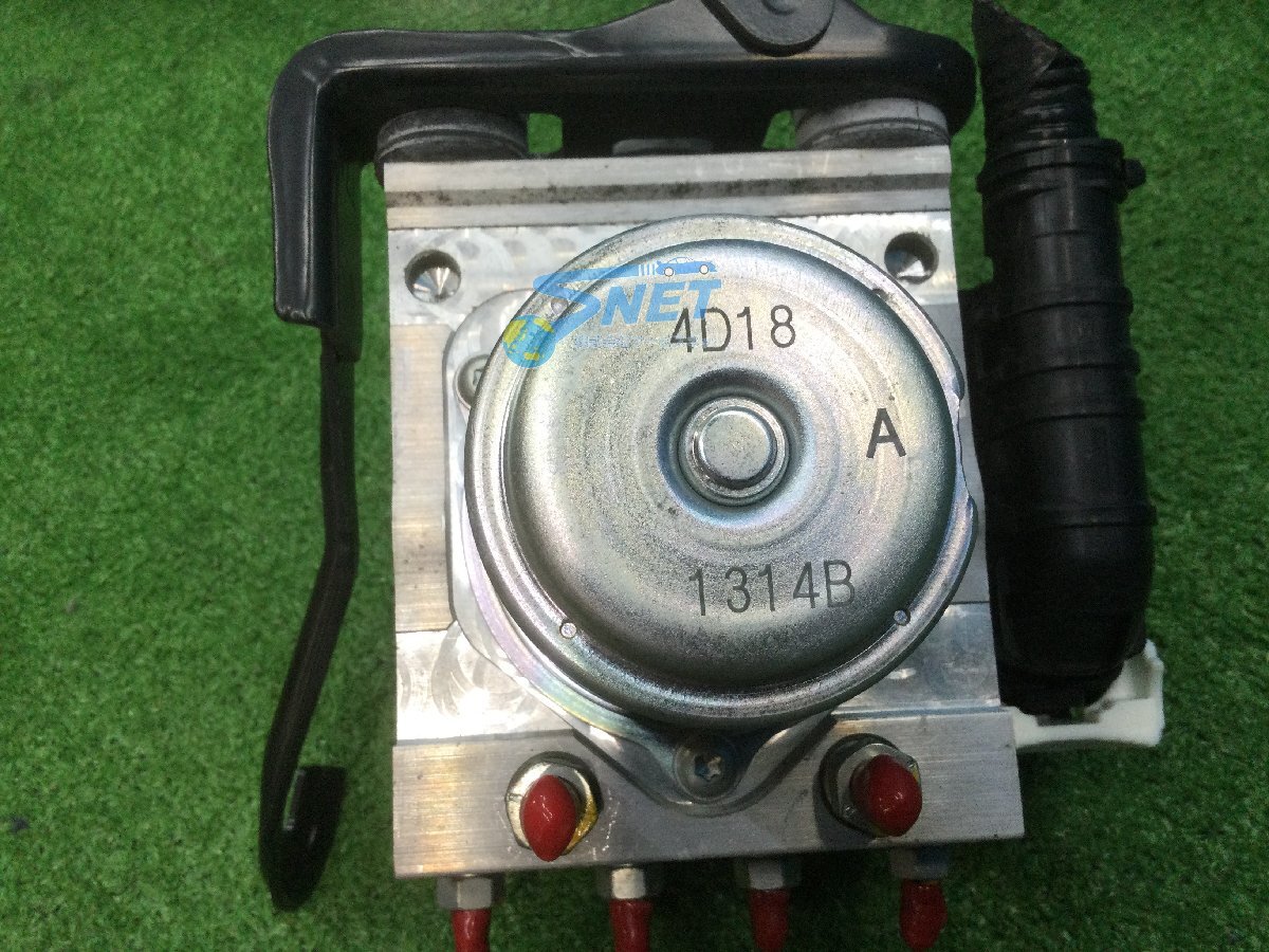 Yahoo!オークション - ヴェゼル RU3 ABSアクチュエーター T7BJ5 4D18A-...