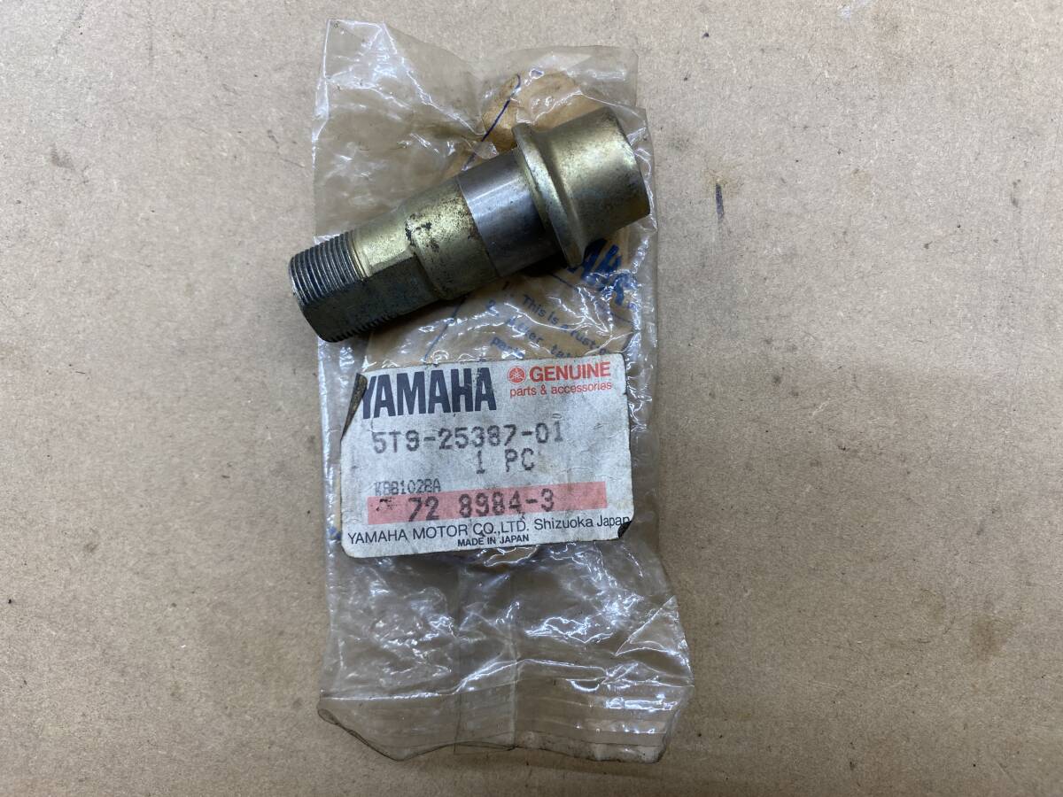 Yahoo!オークション - 残2 ヤマハ 純正品 YB-1 スプロケットアクスル 5...