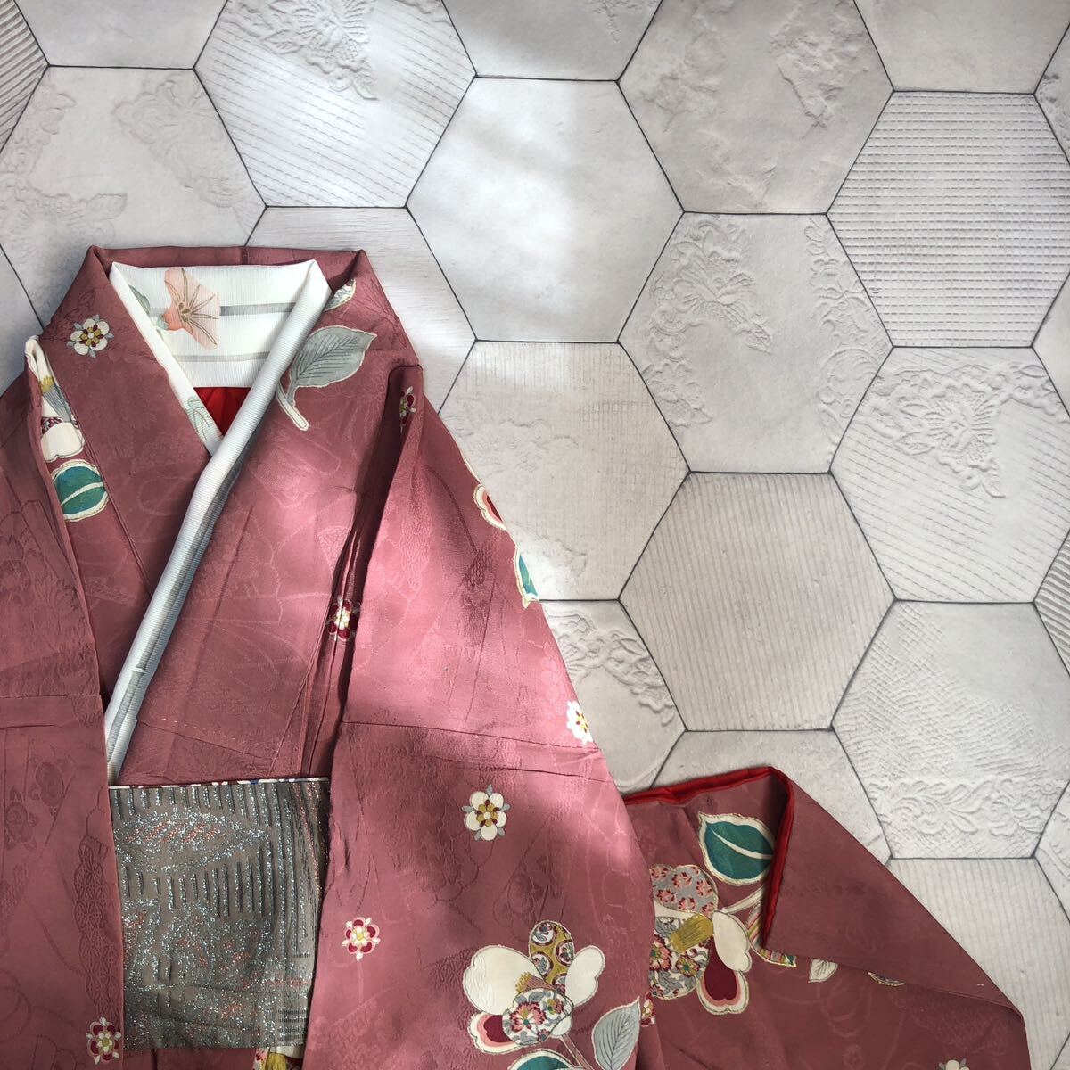 Yahoo!オークション - アンティーク 着物 椿 金彩加工 地紋 扇子 昭和...