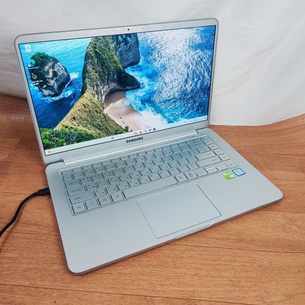 Yahoo!オークション - ノートパソコン Samsung 9 Always NT900X5T Core...