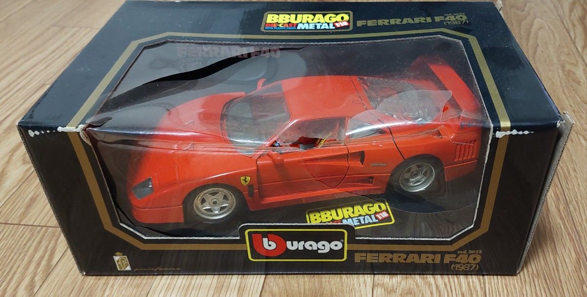 BBURAGO ブラーゴ社 フェラーリ F40 1987 1/18スケールモデル BBURAGO ブラーゴ社 フェラーリ F40 1987 1/18スケールモデル