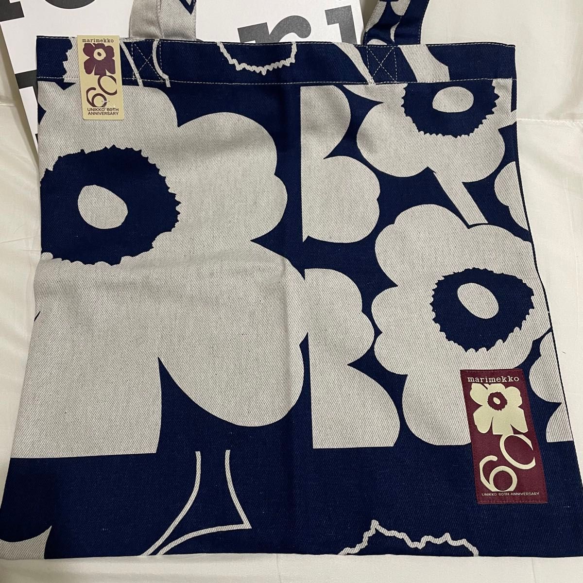 新品未使用タグ付き】marimekko Unikko Kollaasi 60th トート 新品未使用タグ付き】marimekko Unikko Kollaasi 60th トート