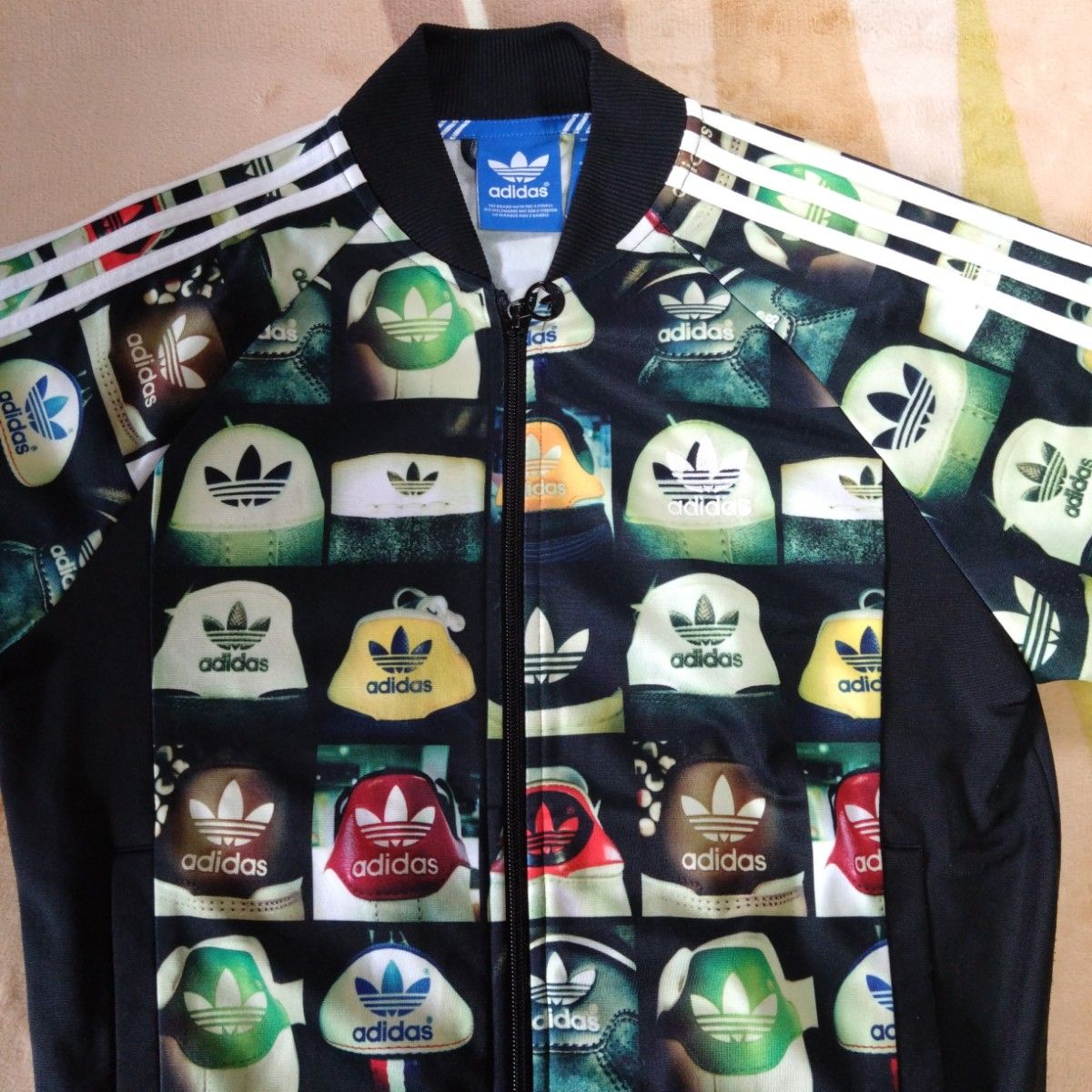 アディダスオリジナルス】『AOP Track Top Jersey トラック アディダスオリジナルス】『AOP Track Top Jersey トラック