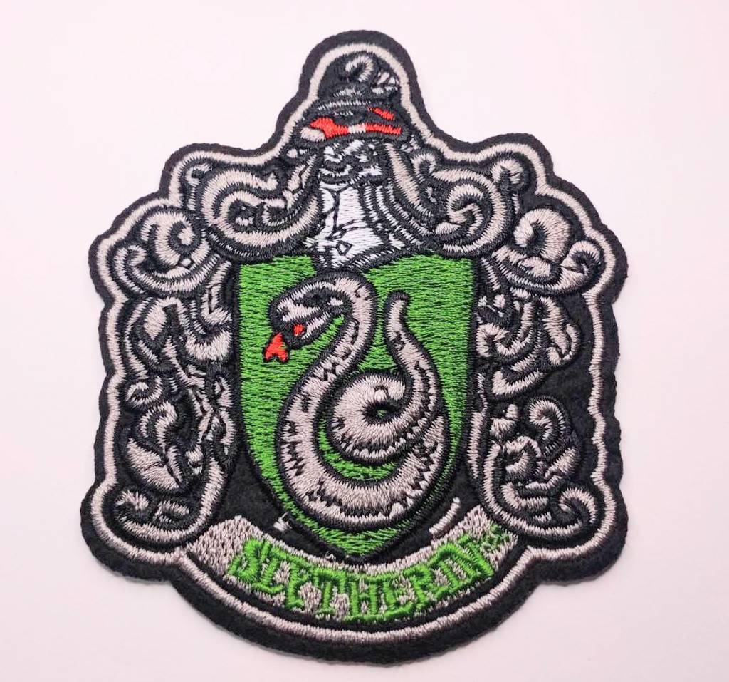 Yahoo!オークション - 送料無料 ハリーポッター スリザリン カラー 字 ...