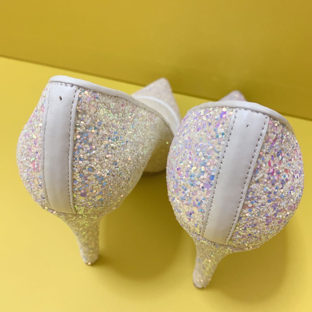 未使用 DIANA ダイアナ オーロラグリッターパンプス 23cm ラメ 未使用 DIANA ダイアナ オーロラグリッターパンプス 23cm ラメ