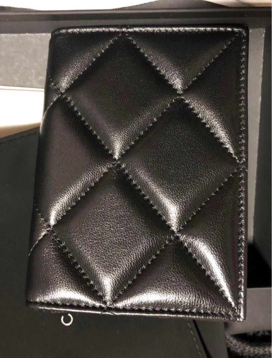 シャネル Chanel パスポートケース chanel19 カードケース シャネル Chanel パスポートケース chanel19 カードケース