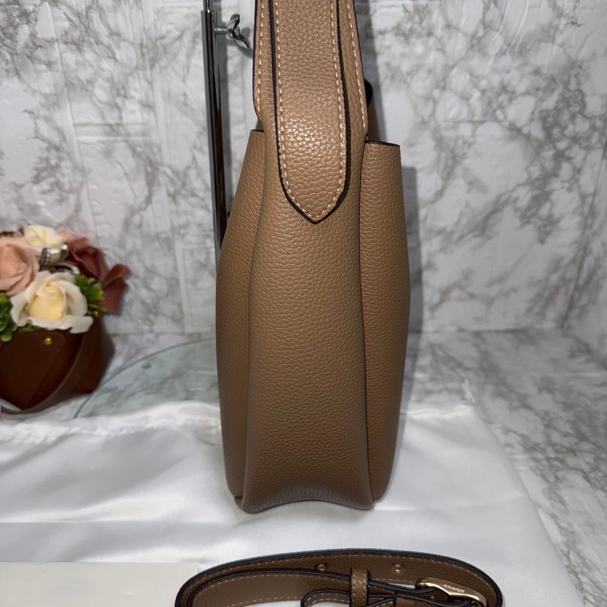 新品新作 COACH ハドリー コンバーチブル クロスボディ バッグ 新品新作 COACH ハドリー コンバーチブル クロスボディ バッグ