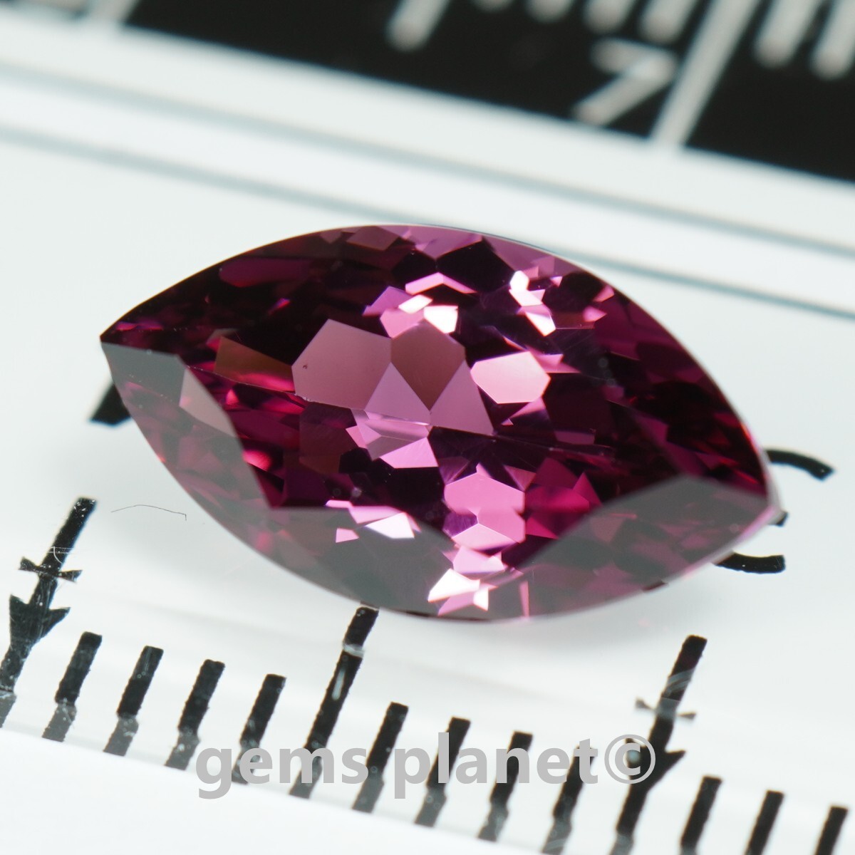 Yahoo!オークション - 1.84ct ウンバライトガーネット タンザニア産
