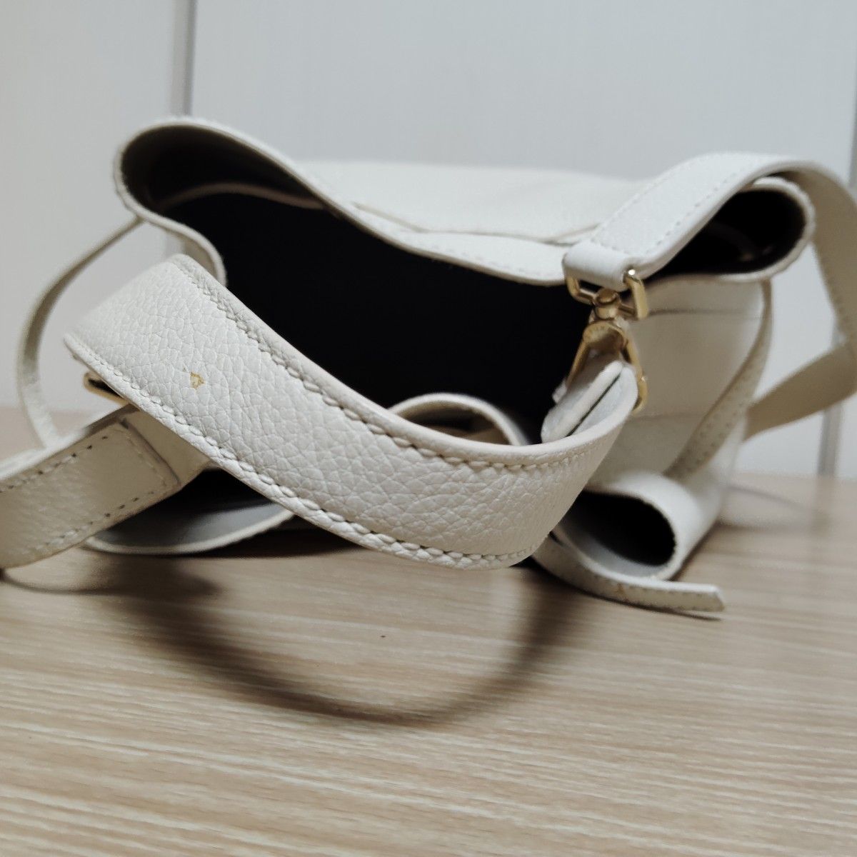 フルラ FURLA コスタンザ 巾着型 ハンドバッグ ショルダーバッグ フルラ FURLA コスタンザ 巾着型 ハンドバッグ ショルダーバッグ