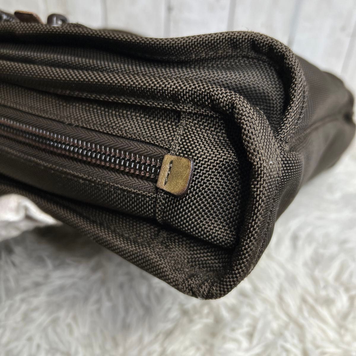 TUMI ビジネスバッグ ブラウン ナイロン レザー ロゴ 大容量 TUMI ビジネスバッグ ブラウン ナイロン レザー ロゴ 大容量