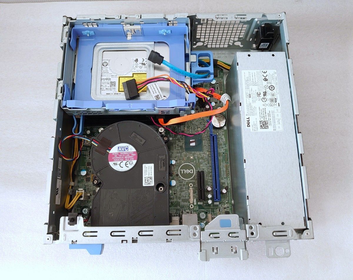 ジャンク OptiPlex 7060 SFF i7-8700 SSD M 2 128GB メモリ8GB ジャンク OptiPlex 7060 SFF i7-8700 SSD M 2 128GB メモリ8GB