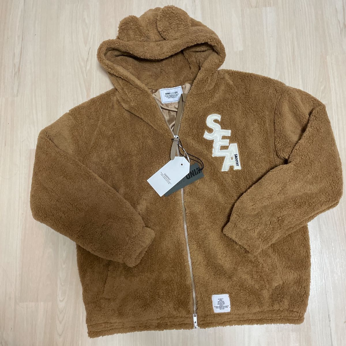 新品WIND AND SEA×SMOOSHYコラボくま耳ボアパーカー150160 新品WIND AND SEA×SMOOSHYコラボくま耳ボアパーカー150160