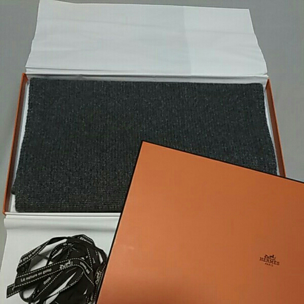 新品 本物 エルメス HERMES ECHARPE MAILLE カシミヤ マフラー 新品 本物 エルメス HERMES ECHARPE MAILLE カシミヤ マフラー