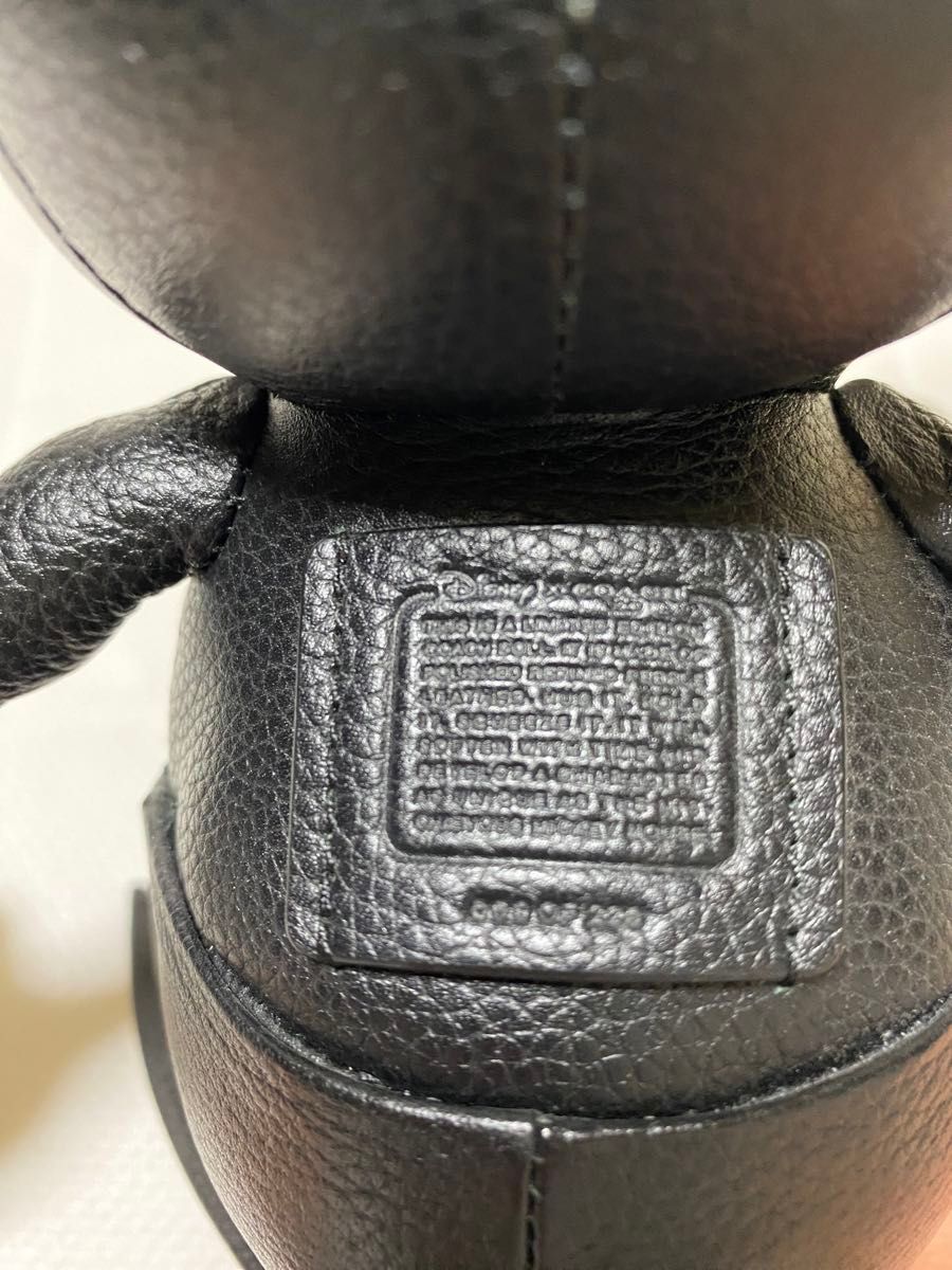COACH コーチ X ディズニー コラボ ミッキーマウスぬいぐるみ 革 COACH コーチ X ディズニー コラボ ミッキーマウスぬいぐるみ 革