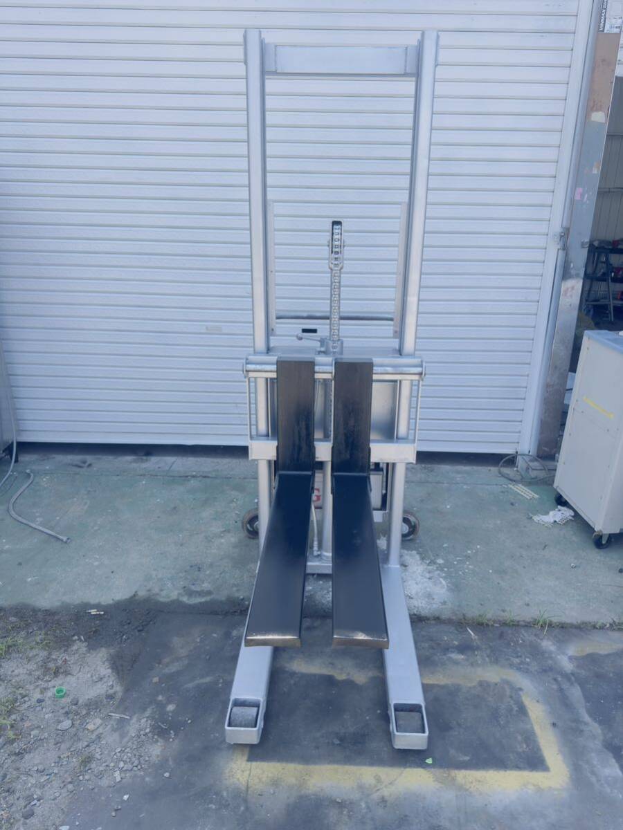 Yahoo!オークション - O.P.K バッテリー式パワーリフター650Kg ハンド...