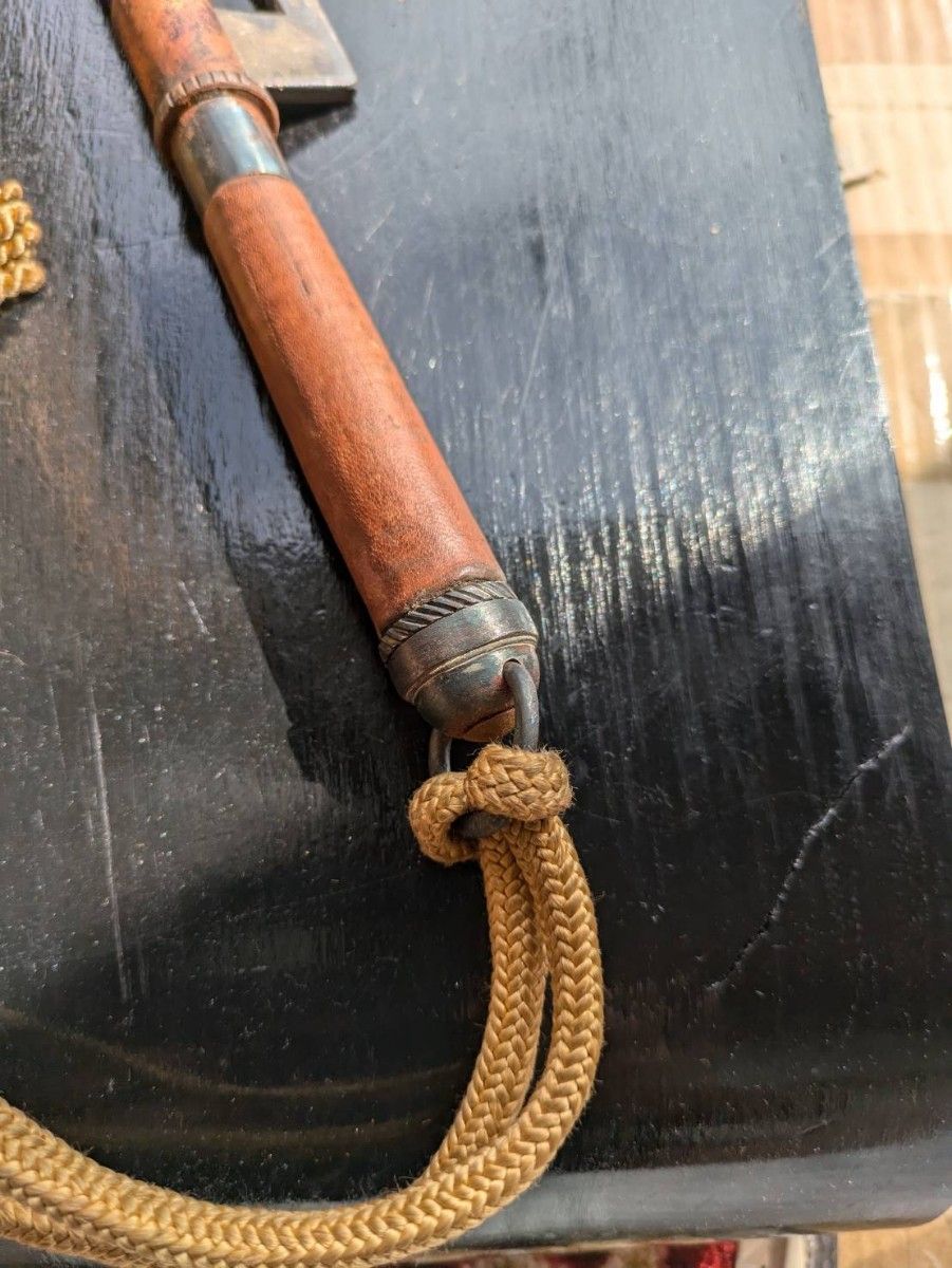 江戸時代 十手 9 時代物 武具 超骨董品 保管品 入手困難 鉄製 江戸時代 十手 9 時代物 武具 超骨董品 保管品 入手困難 鉄製