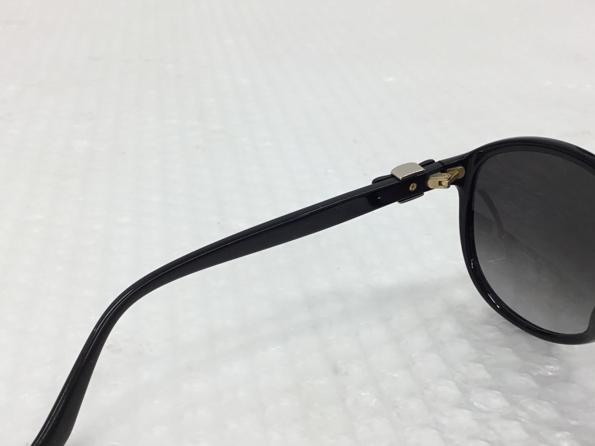 Yahoo!オークション - D364-60 Salvatore Ferragamo フェラガモ 135 サ...