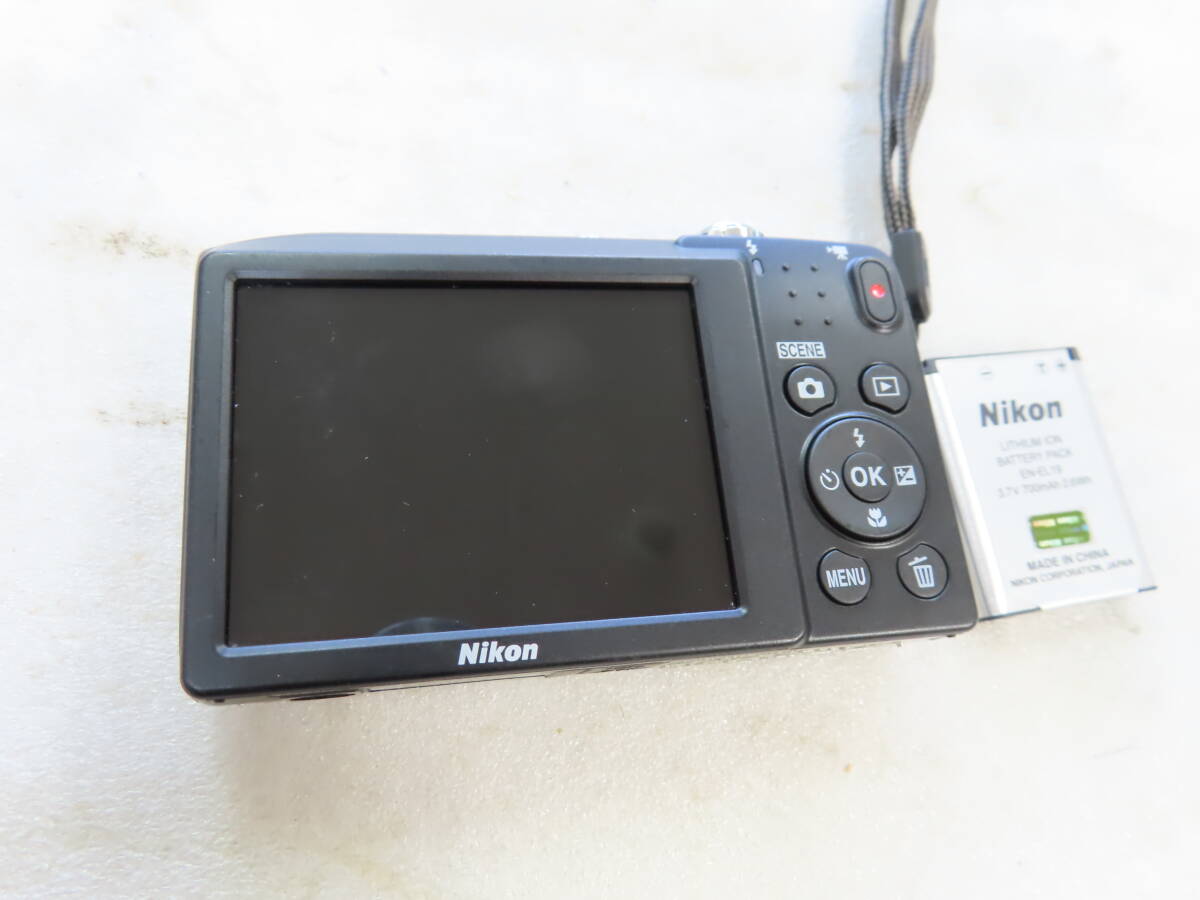 Yahoo!オークション - ジャンク Nikon CoolPix A100 ⑪