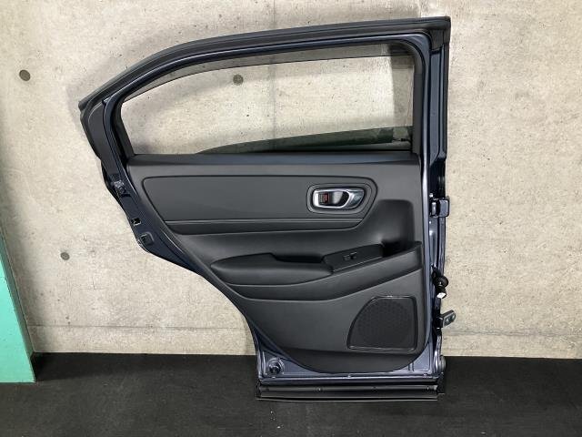 Yahoo!オークション - ホンダ ヴェゼル RV6 純正 左 リアドア NH904M/...