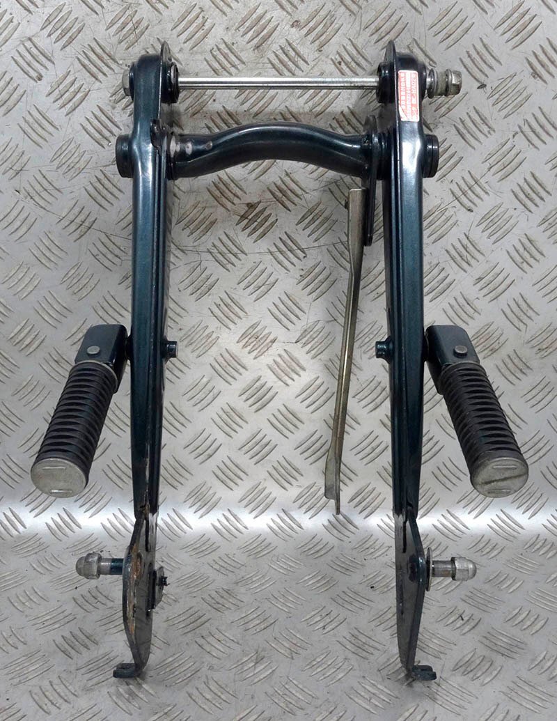 Yahoo!オークション - スーパーカブ90 HA02 タンデムステップ付 スイン...