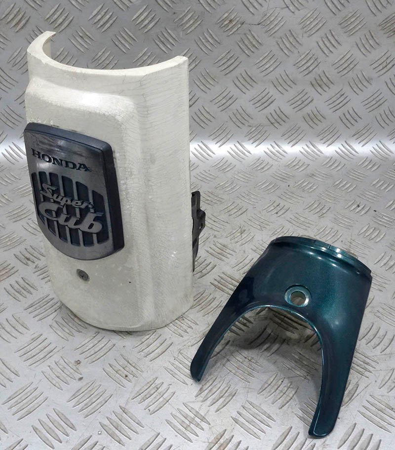 Yahoo!オークション - スーパーカブ90 HA02 フロントトップカバー k09-...