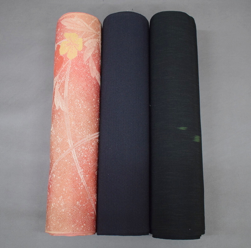 Yahoo!オークション - 【凛々】30I 新古品 レトロ 正絹 御召 着尺反物 ...