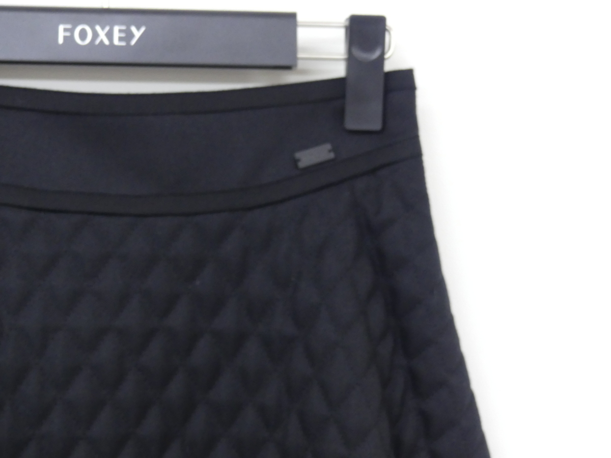 Yahoo!オークション - FOXEY スカート クロスフレア 38 ブラック ウー...