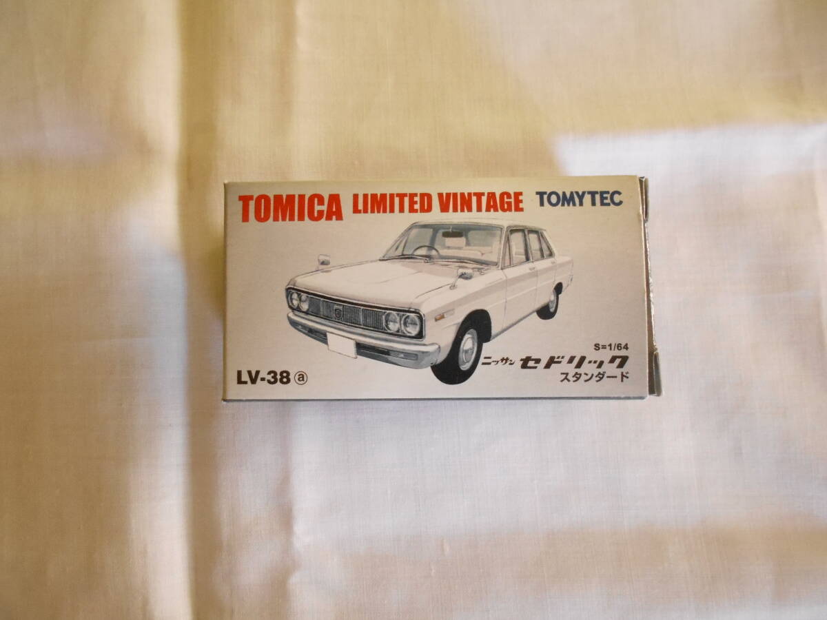 Yahoo!オークション - 日産セドリックスタンダードLV-38A