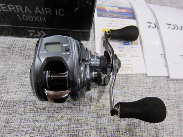 Yahoo!オークション - 超美品 ダイワ 24 ティエラ AIR IC 100XH 右ハン...