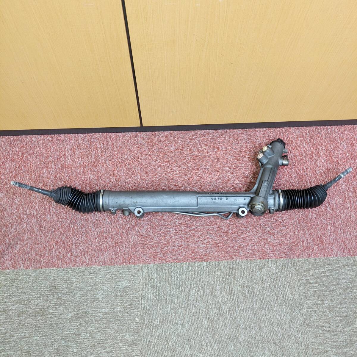 Yahoo!オークション - sn032 BMW X5 ZFパーツ 2875 401 ステアリングギ...