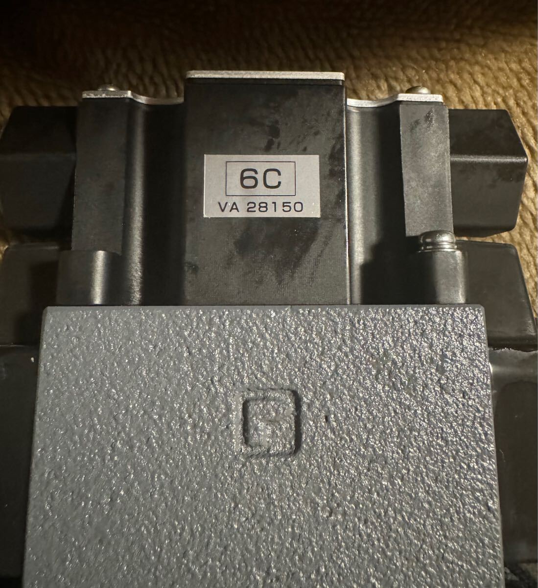 Yahoo!オークション - 【新品未使用】東京計器 電磁パイロット切替弁 D...