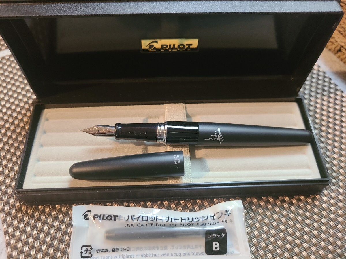 日本代購代標第一品牌【樂淘letao】－PILOT パイロット 万年筆 コクーン F 細字