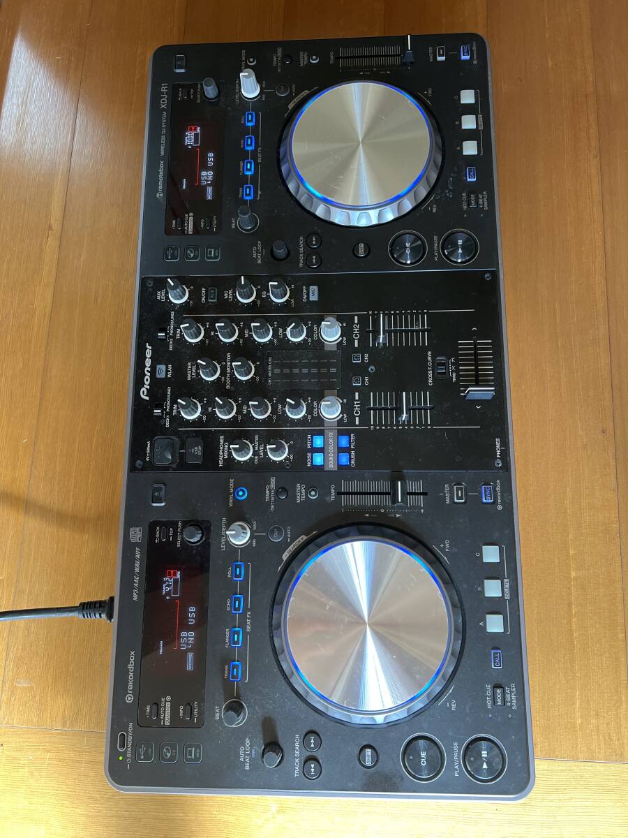 Pioneer XDJ-R1 パイオニア CDJ マルチプレーヤー DJシステム ケース付き(CDJ)｜売買されたオークション情報、yahooの商品情報をアーカイブ公開 - オークファン ...