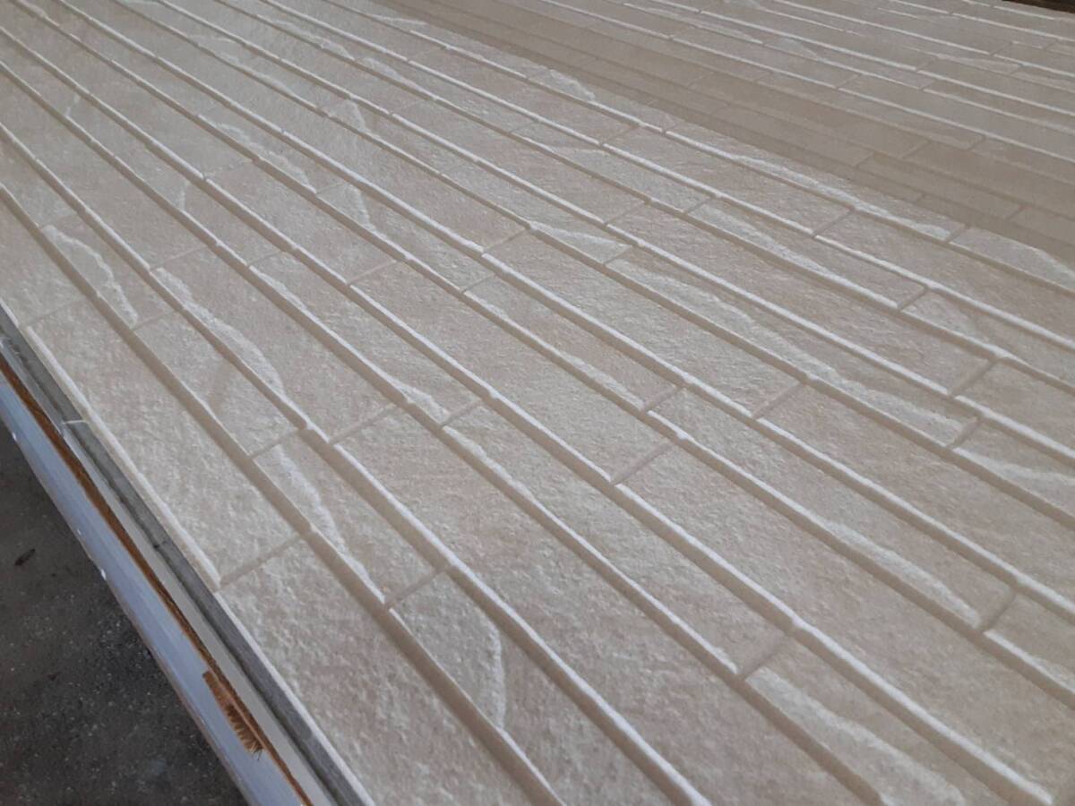 Yahoo!オークション - 【 サイディング 】1521 KMEW EW7335K 15㎜ 16枚...