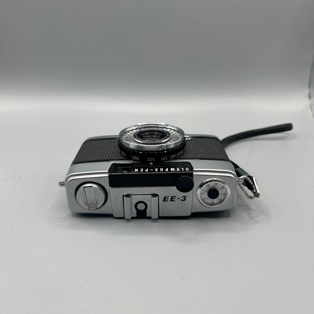 OLYMPUS-PEN EE3 オリンパス フィルムカメラ ペン(コンパクトカメラ)｜売買されたオークション情報、yahooの商品情報をアーカイブ公開 - オークファン（aucfan.com）