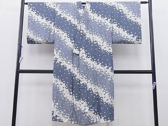 A【エ134】西陣逸品 手織り 野蚕糸帯 典雅な縫いの表情 正絹全通 A【エ134】西陣逸品 手織り 野蚕糸帯 典雅な縫いの表情 正絹全通
