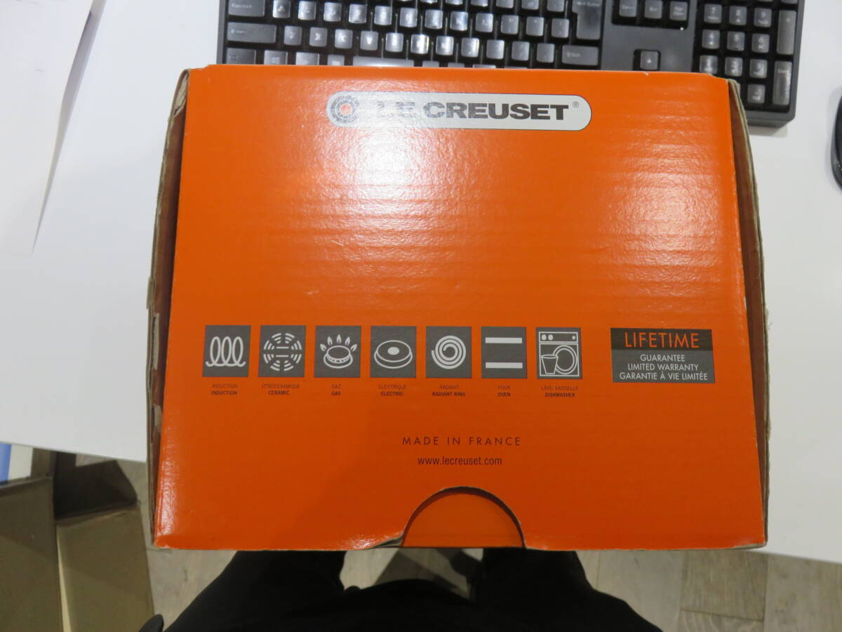 Yahoo!オークション - 6053 ルクルーゼ 鍋 未使用 箱汚れ