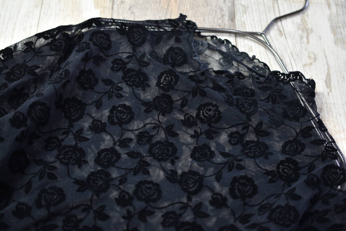 Yahoo!オークション - 4298 シズカコムロ 洋服屋 花柄ハイネックチュー...