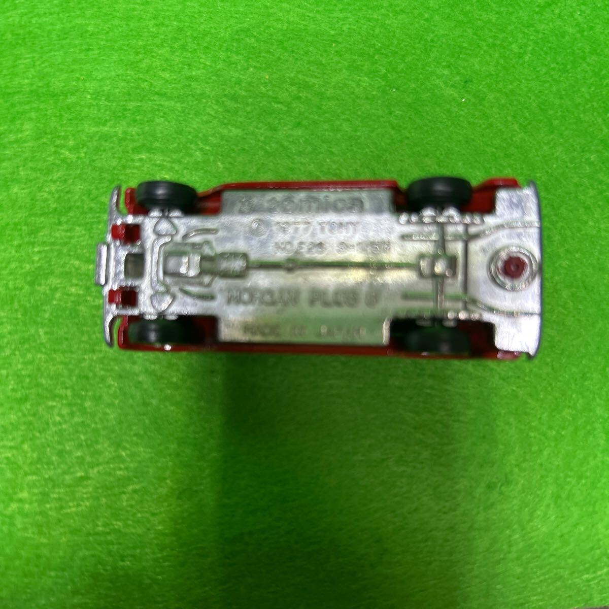 Yahoo!オークション - 【超レア】トミカ NO.F26 モーガン プラス8 1/