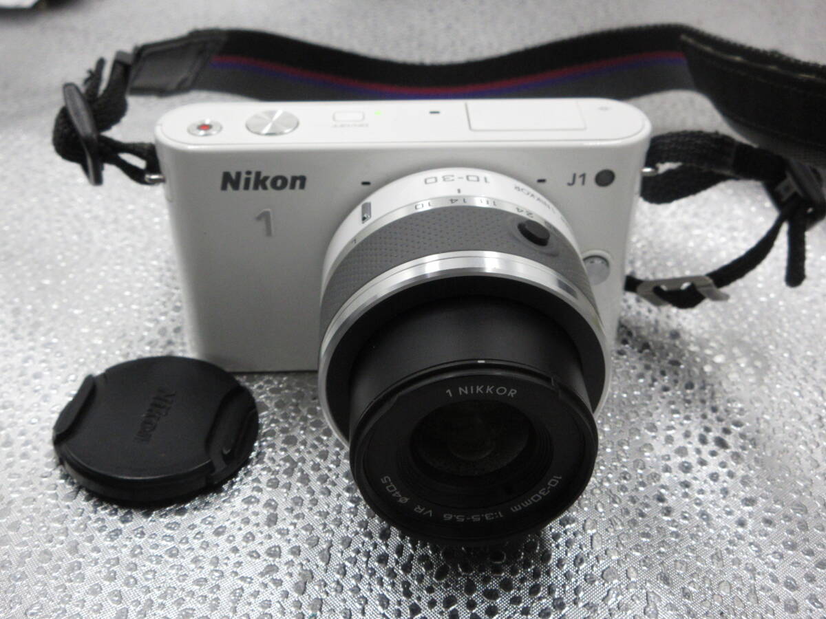Yahoo!オークション - 極美品 ニコン Nikon 1 J1 10-30mm f3.5-5.6 VR ...