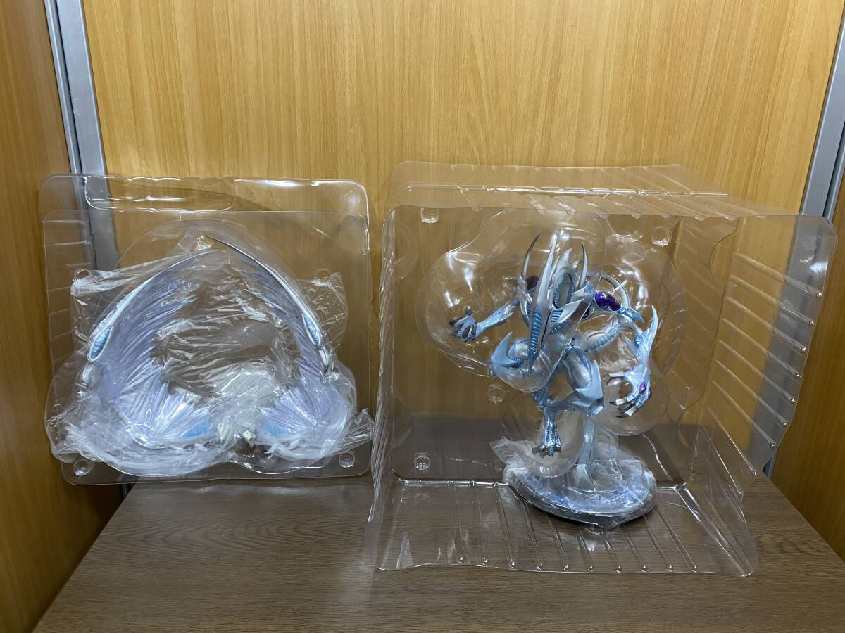 Yahoo!オークション - 28) AMAKUNI 遊 戯 王5D's スターダスト・ドラゴ...