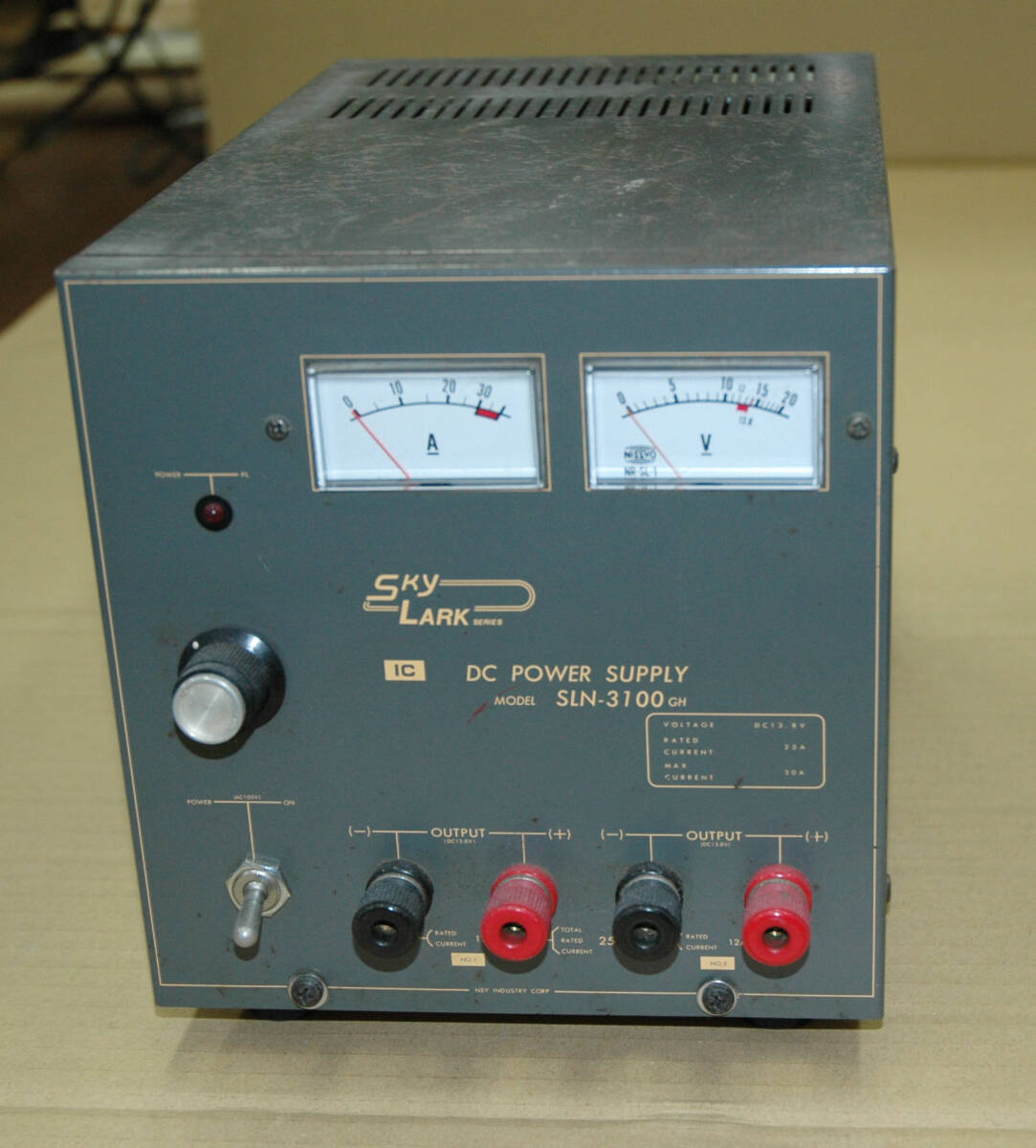 Yahoo!オークション - 大型DC定電圧電源 Sky LARK SLN-3100GH 13.8V 25A
